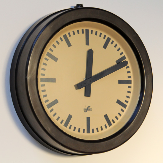 Elfema Factory Clock 1950's Bakelite