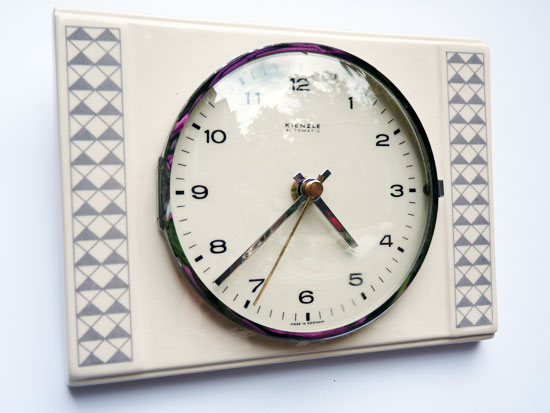 Kienzle Automatic Ceramic Kitchen Clock Germany 1960